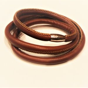 LaRosa | Jewelry | Leather Wrap Charm Bracelet Magnet | Poshmark